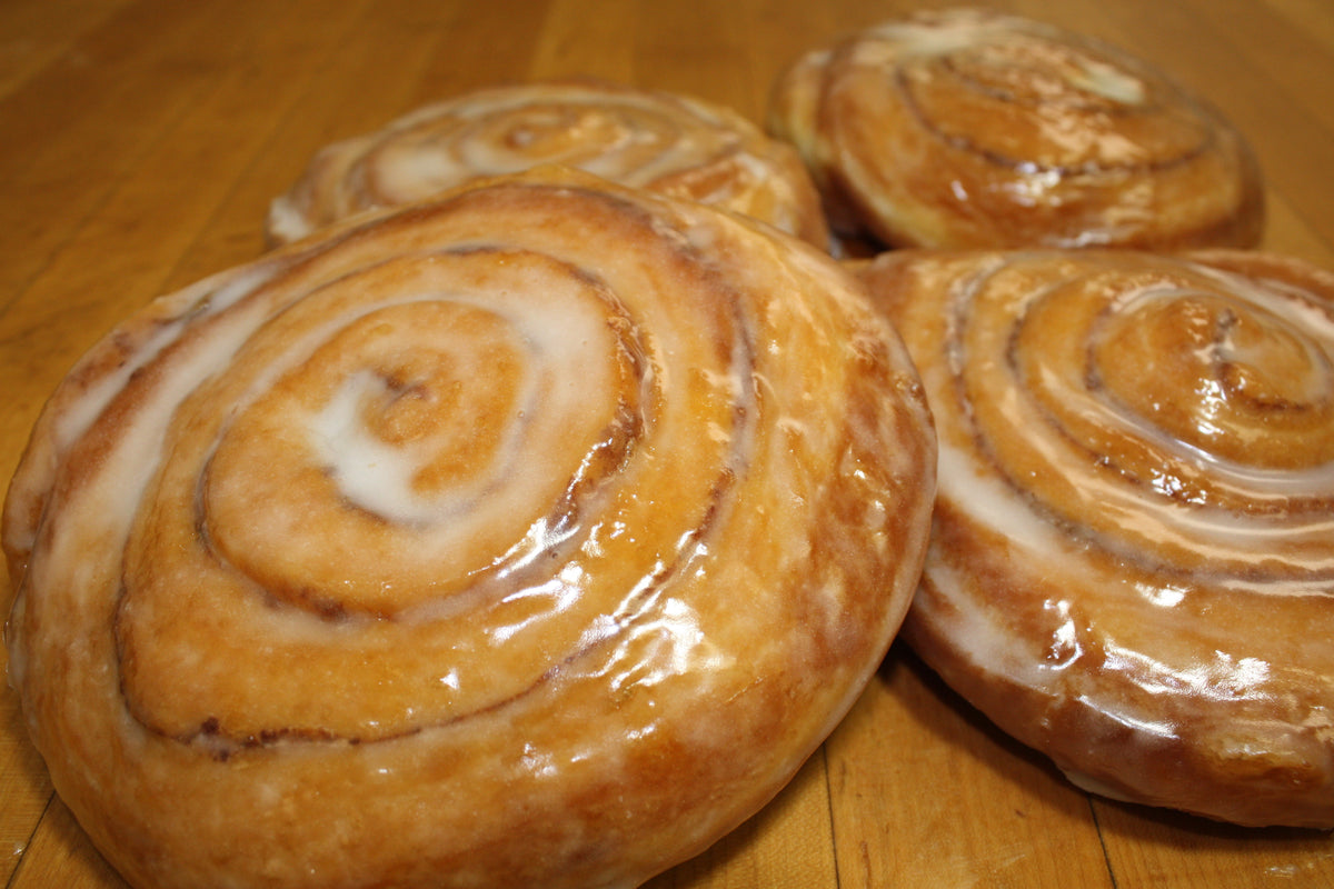 Glazed Cinnamon Roll – Milton's Donuts
